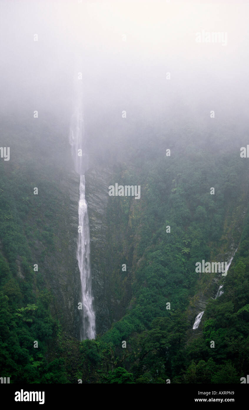 Waterfalls fiordland national park near hi-res stock photography and ...