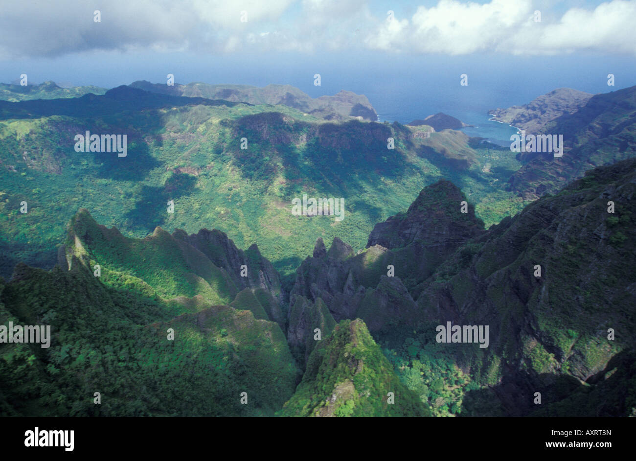 Marquesas islands volcano hi-res stock photography and images - Alamy