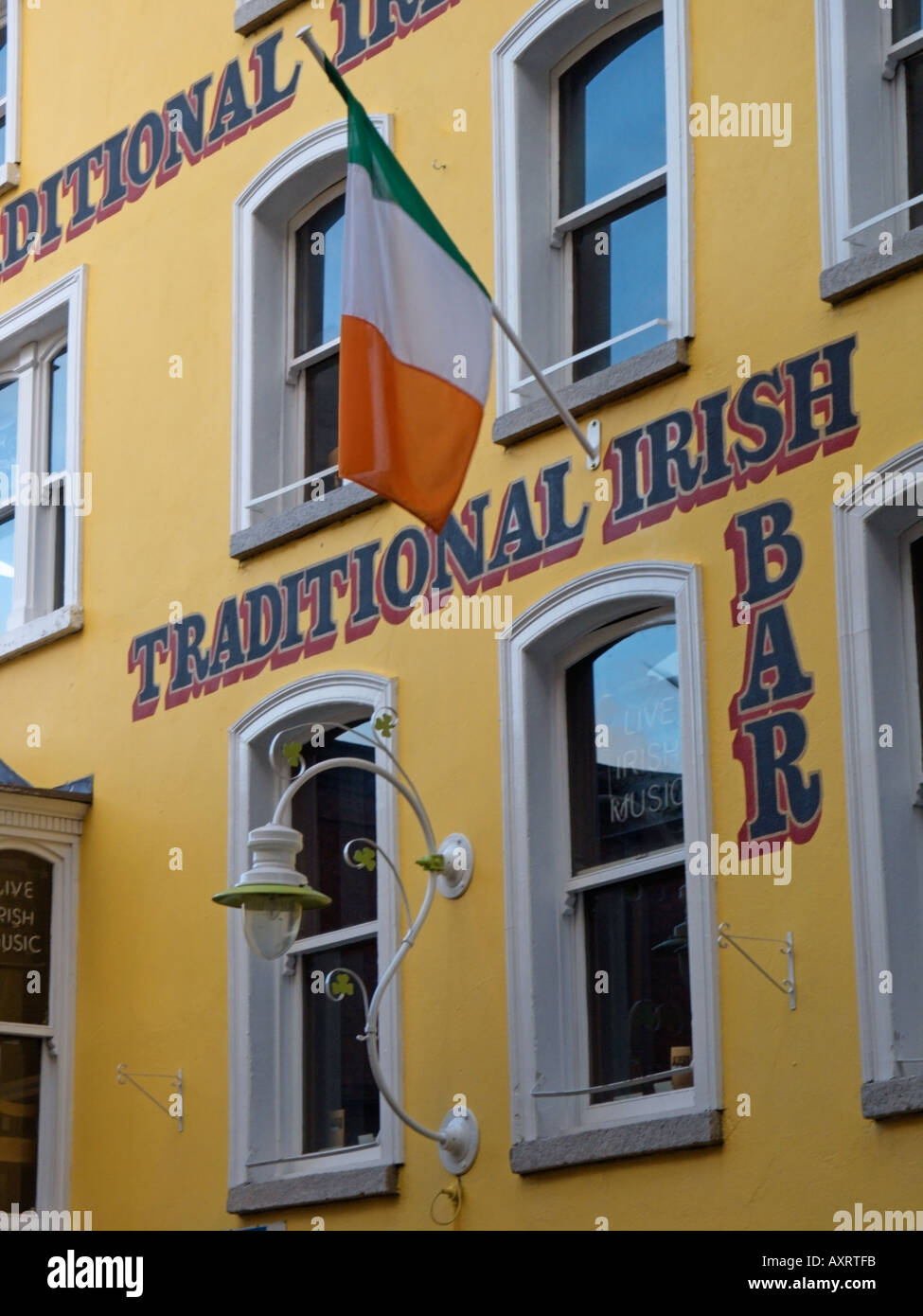 Oliver St.John Dogarty, Traditional Irish Bar and Restaurant, Fleet St ...