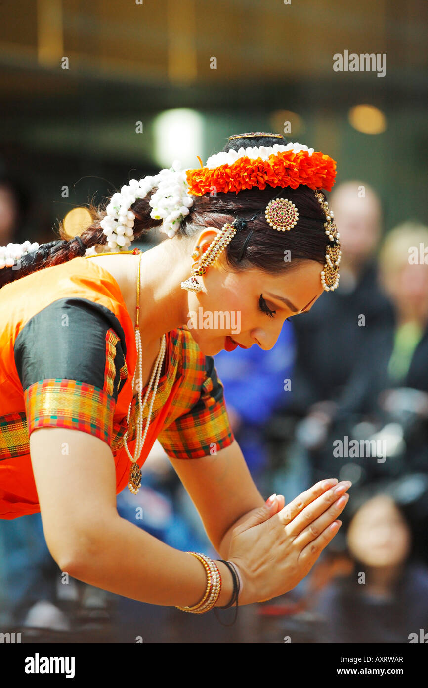 Alone classical hi-res stock photography and images - Alamy