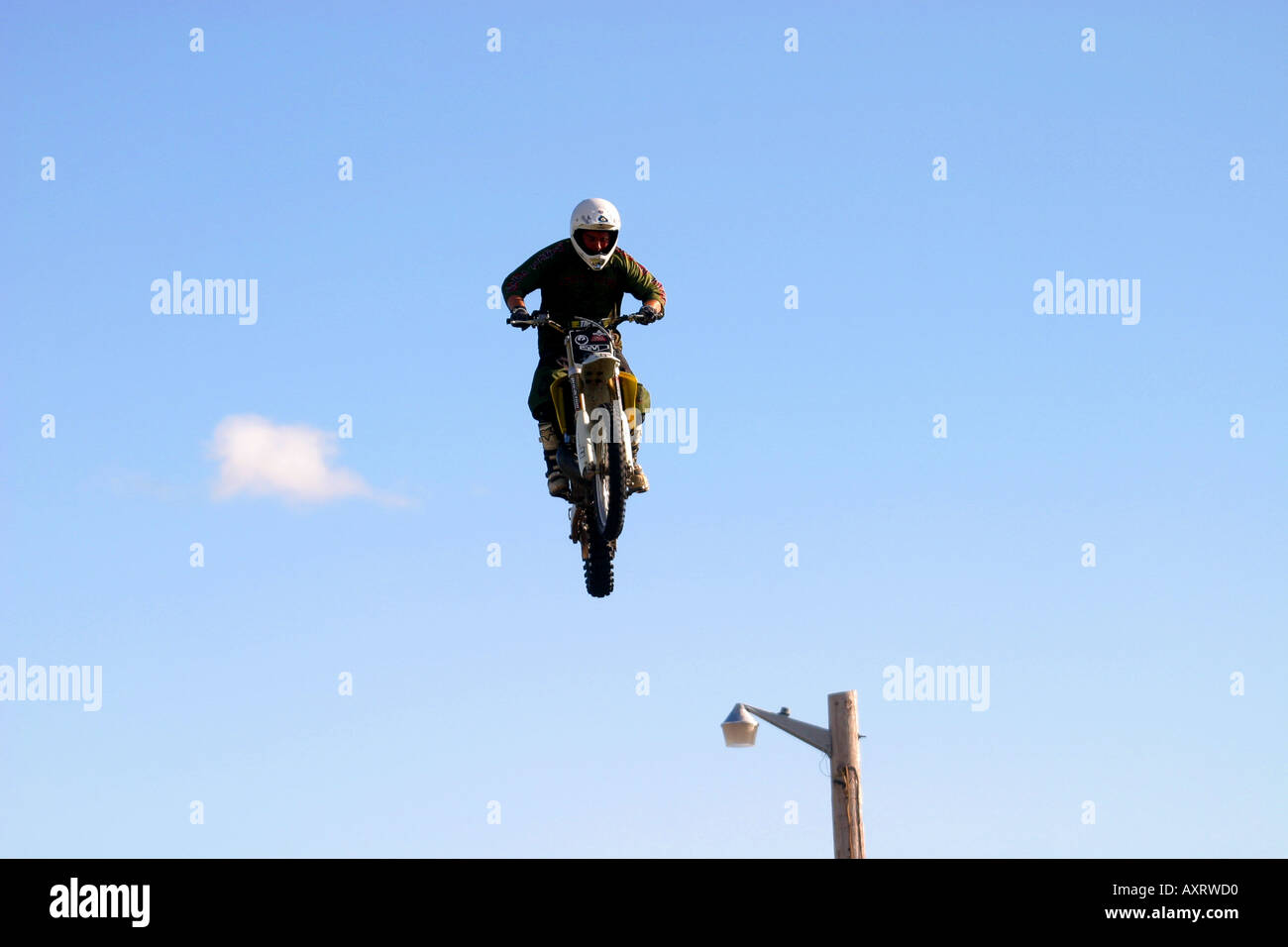 MOTOCROSS FREESTYLE JUMPING Stock Photo - Alamy
