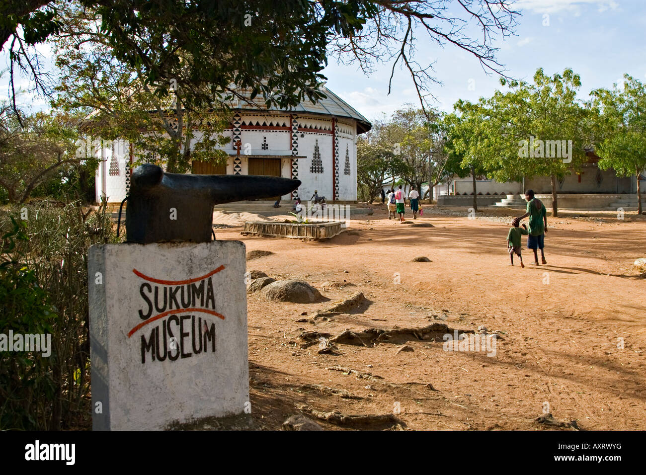 Village museum tanzania hi-res stock photography and images - Alamy