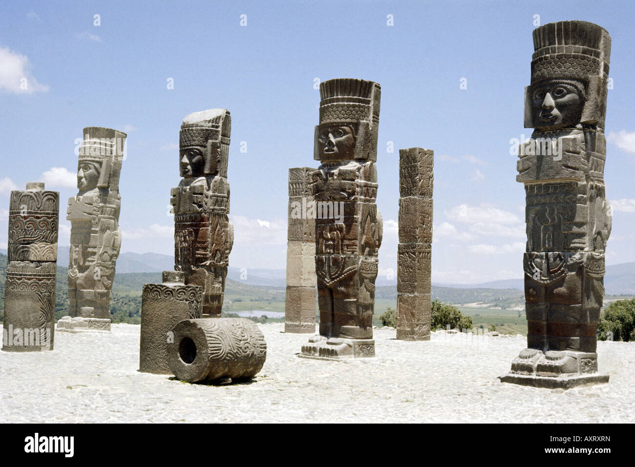 Former capital city of the toltec hi-res stock photography and images ...