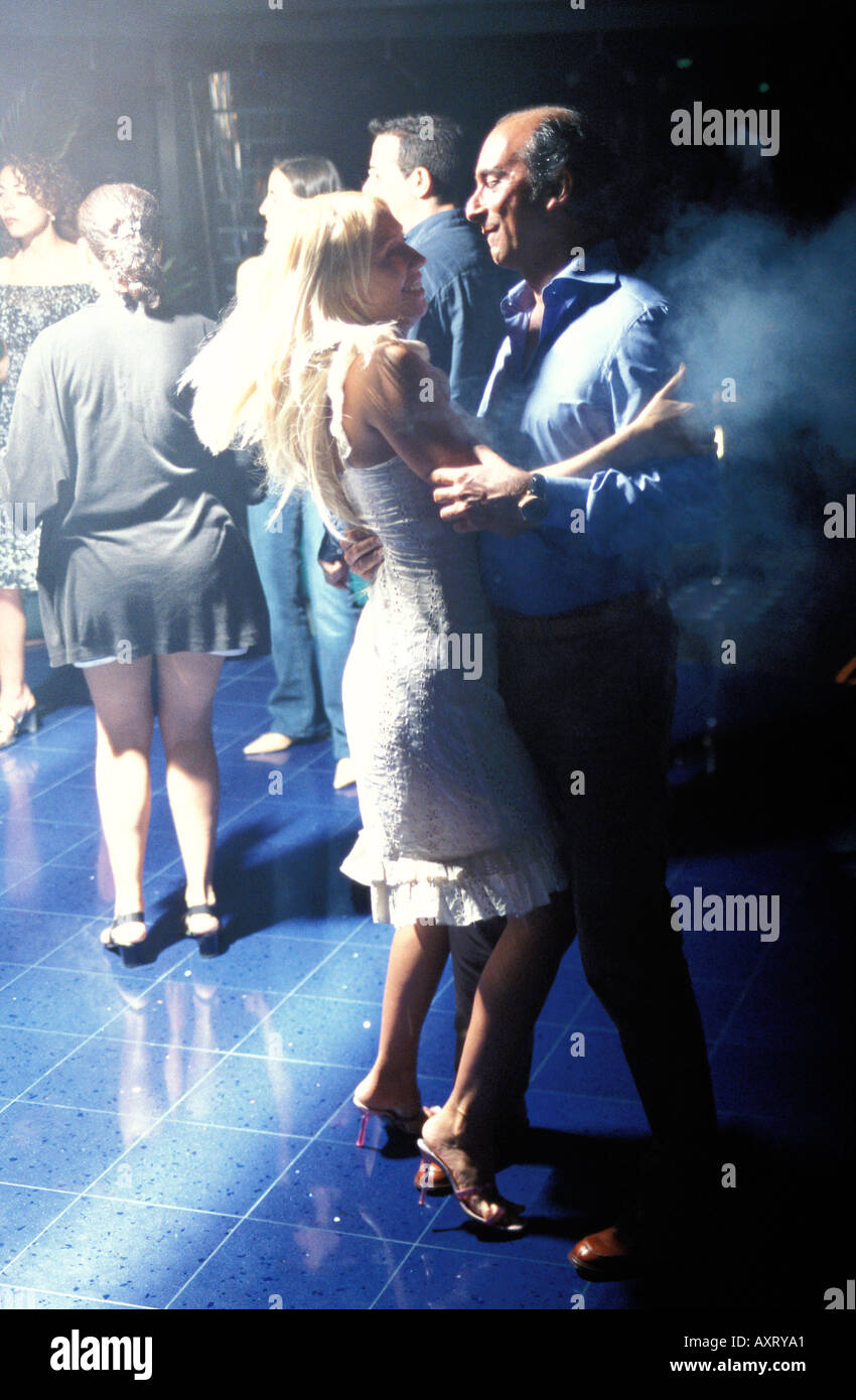 Cruise ship couple dance hi-res stock photography and images - Alamy