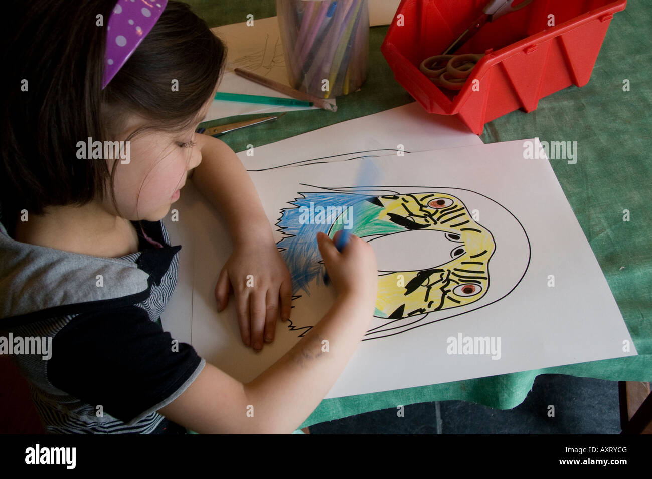 Colorize drawing hi-res stock photography and images - Alamy