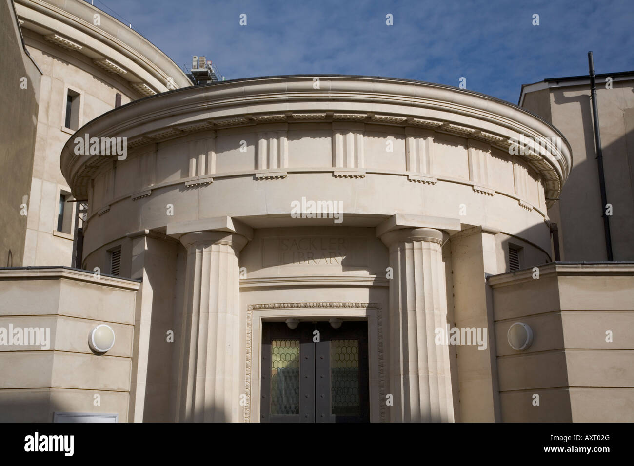 The sackler library hi-res stock photography and images - Alamy