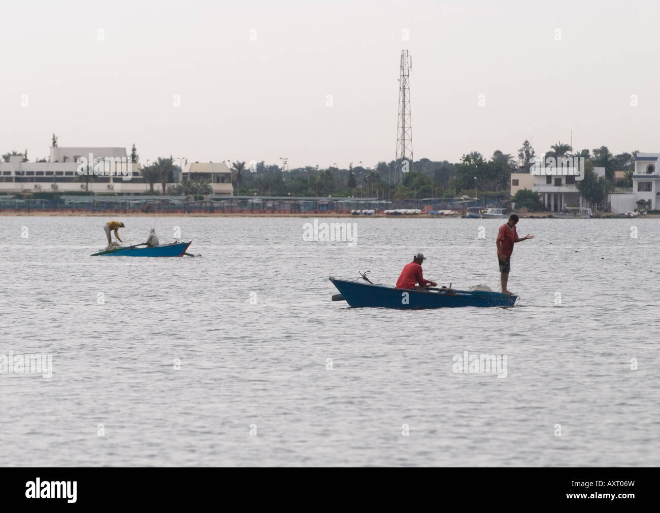 Ismailia egypt fishing hi-res stock photography and images - Alamy