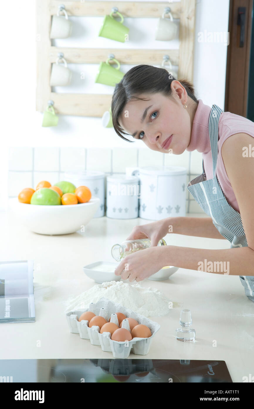 woman separating eggs Stock Photo - Alamy