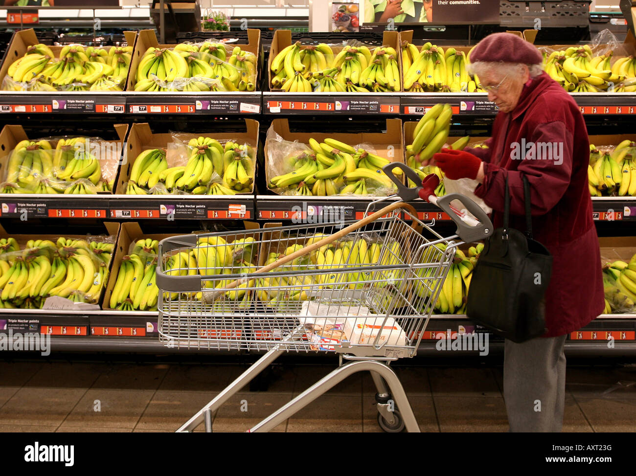 Sainsbury s supermarket hi-res stock photography and images - Alamy