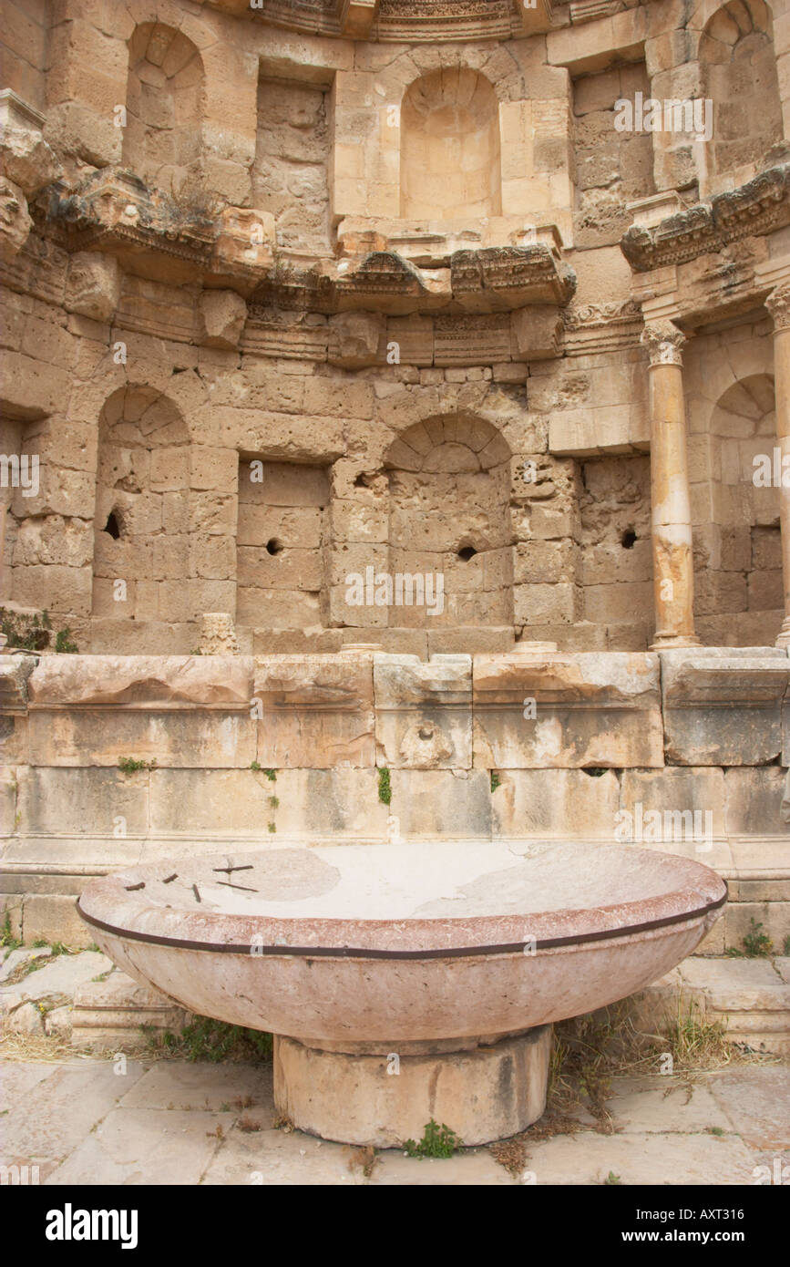 The Nymphaeum Jerash Jordan Stock Photo - Alamy