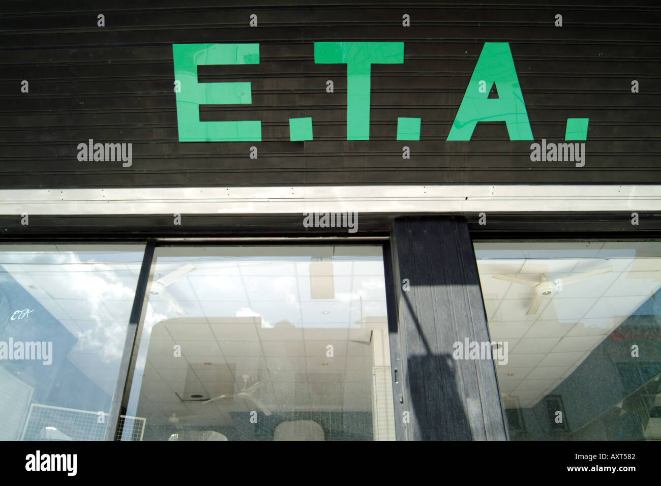 Eta basque group hi-res stock photography and images - Alamy