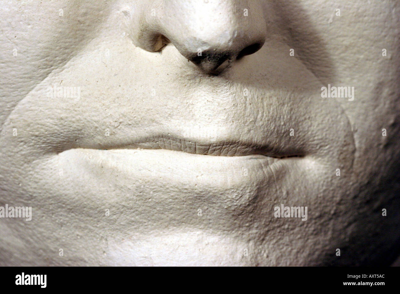 Plaster death mask hi-res stock photography and images - Alamy
