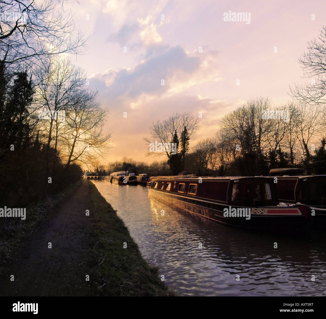 narrow boat barge the worcester and birmingham canal stoke prior ...