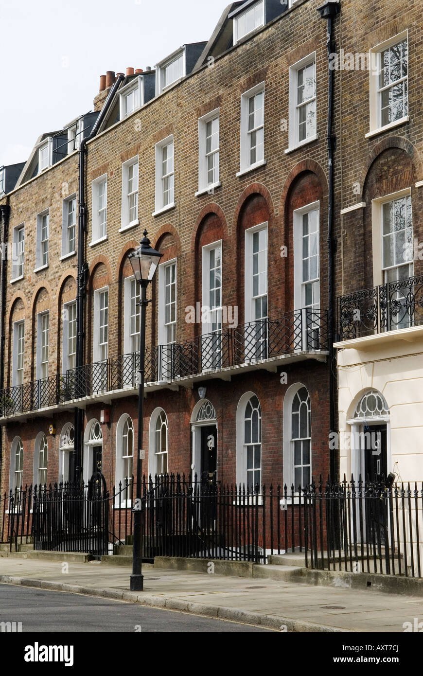 Lamp Post Georgian Houses In Stock Photos & Lamp Post Georgian Houses ...
