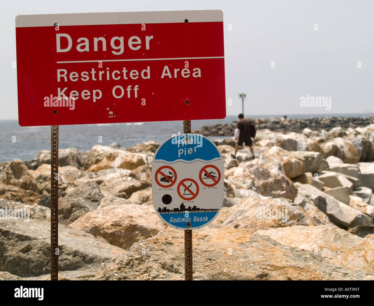 Risky behavior hi-res stock photography and images - Alamy