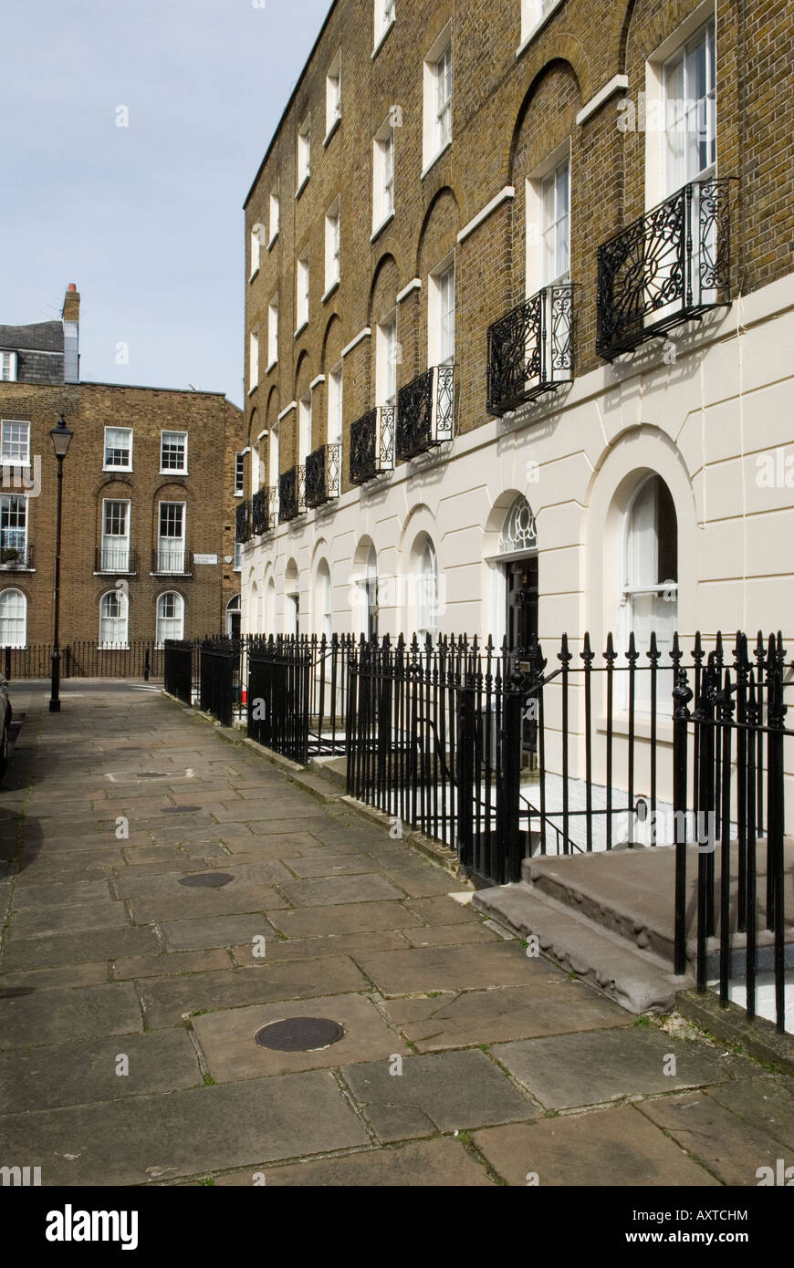 Canonbury square canonbury london uk hi-res stock photography and ...