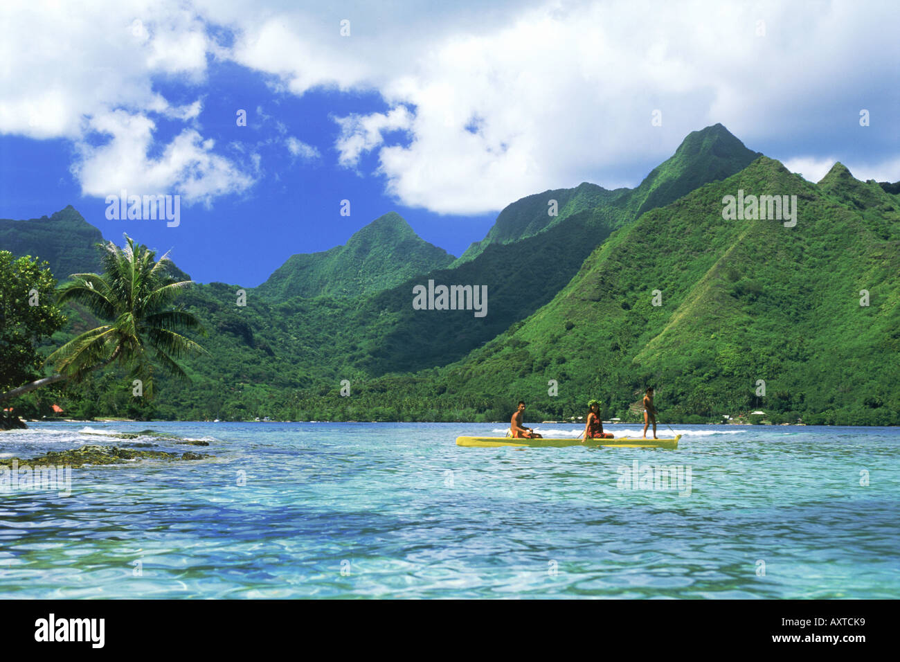 Polynesian boy hi-res stock photography and images - Alamy