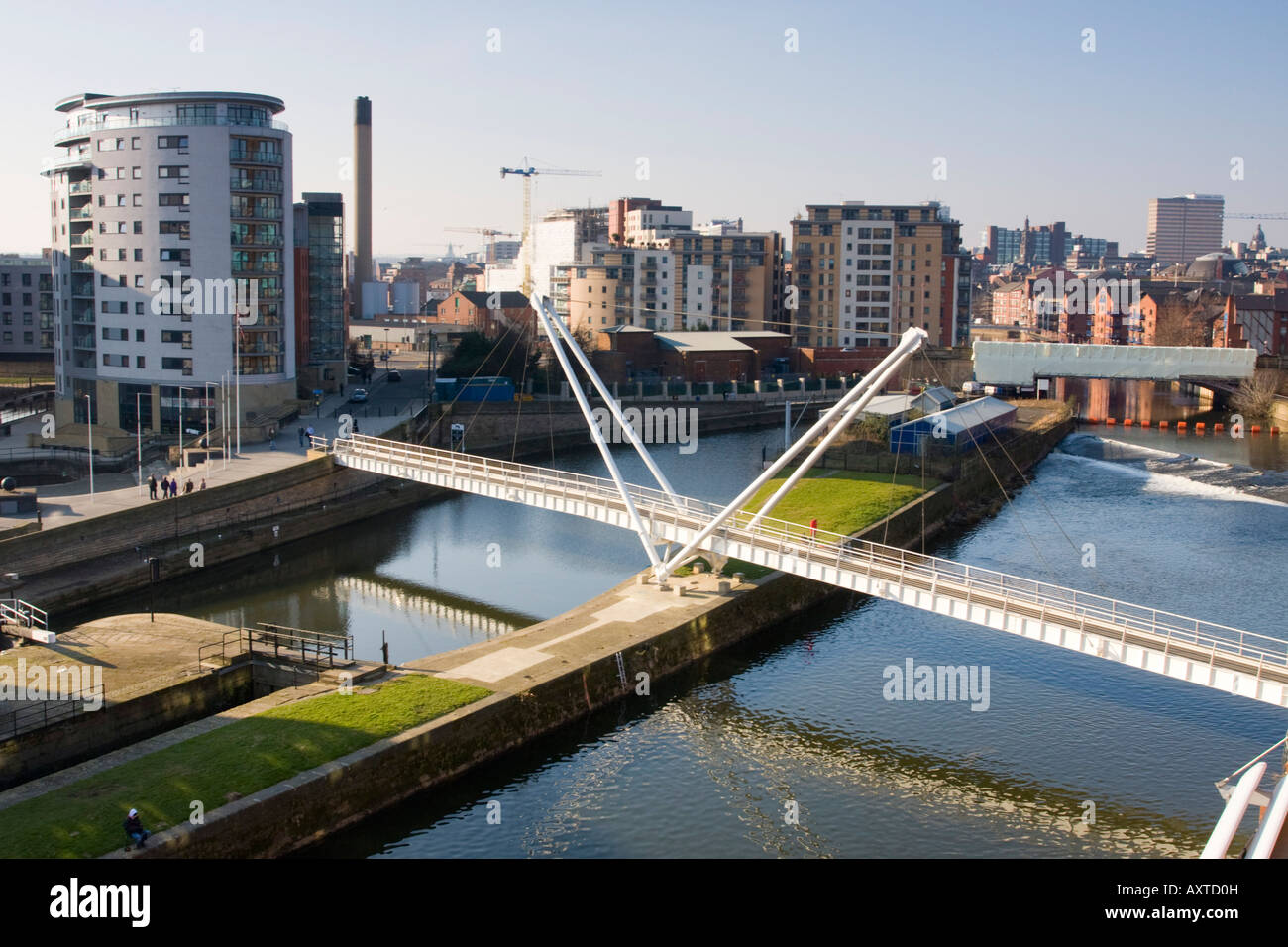 Leeds bridge over river aire hi-res stock photography and images - Alamy