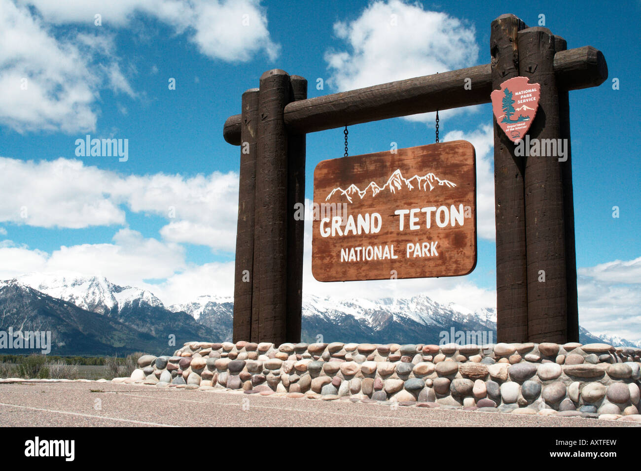 Entrance Sign, Grand Teton National Park, Wyoming, USA Stock Photo - Alamy