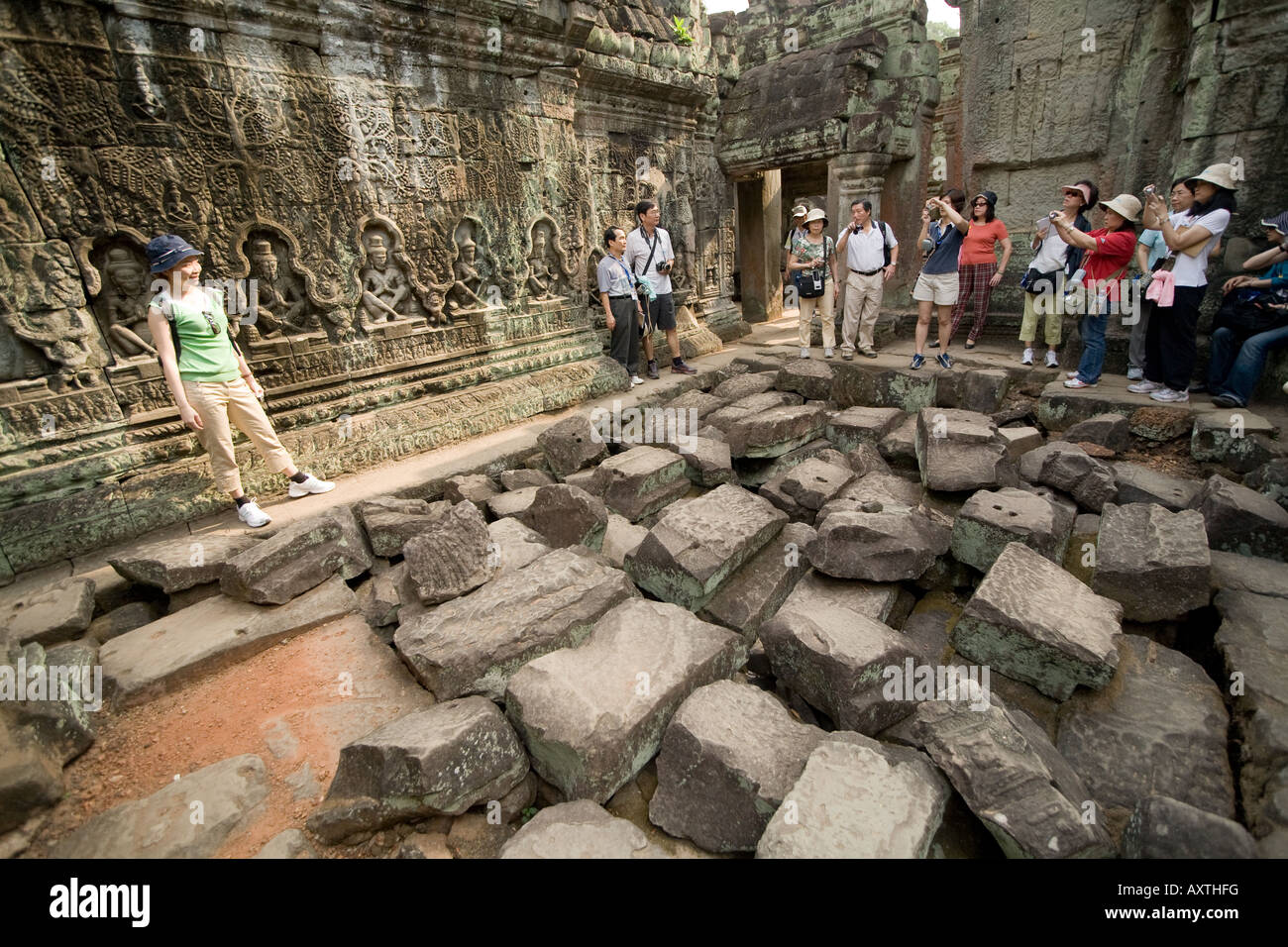 Tourists visit Angkor Wat Stock Photo - Alamy