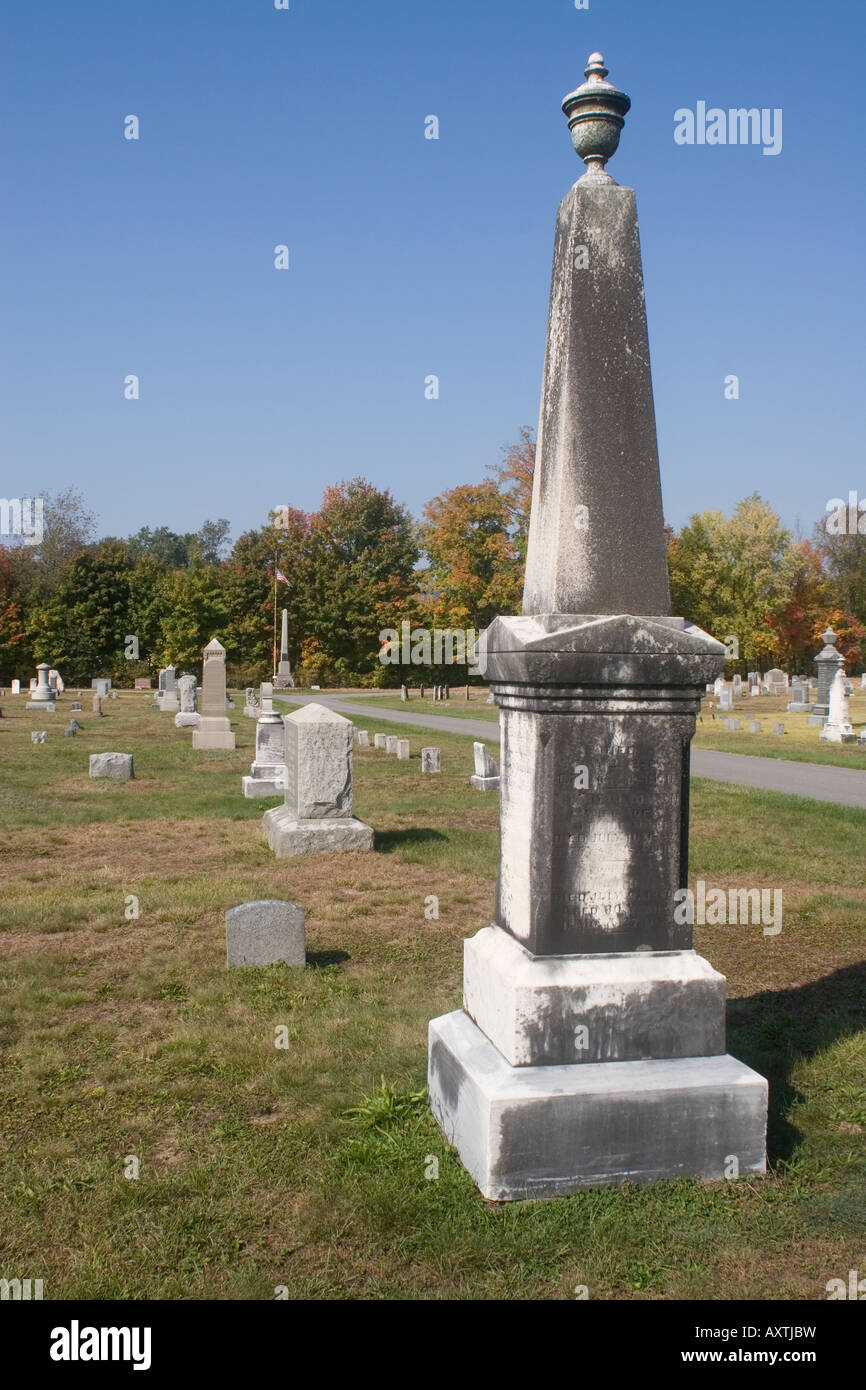 Cemetery new york upstate hi-res stock photography and images - Alamy