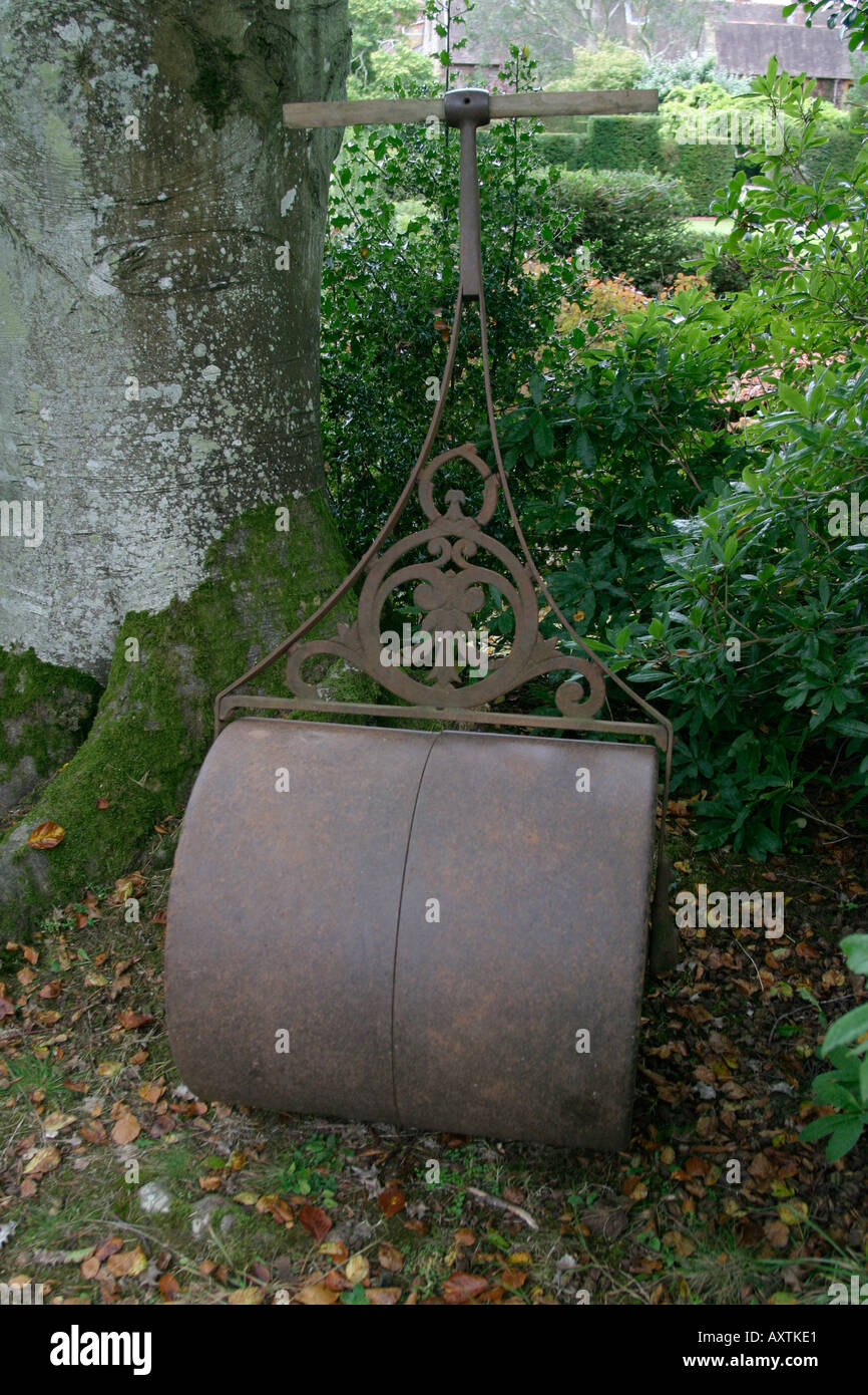 Old cast iron roller hi-res stock photography and images - Alamy