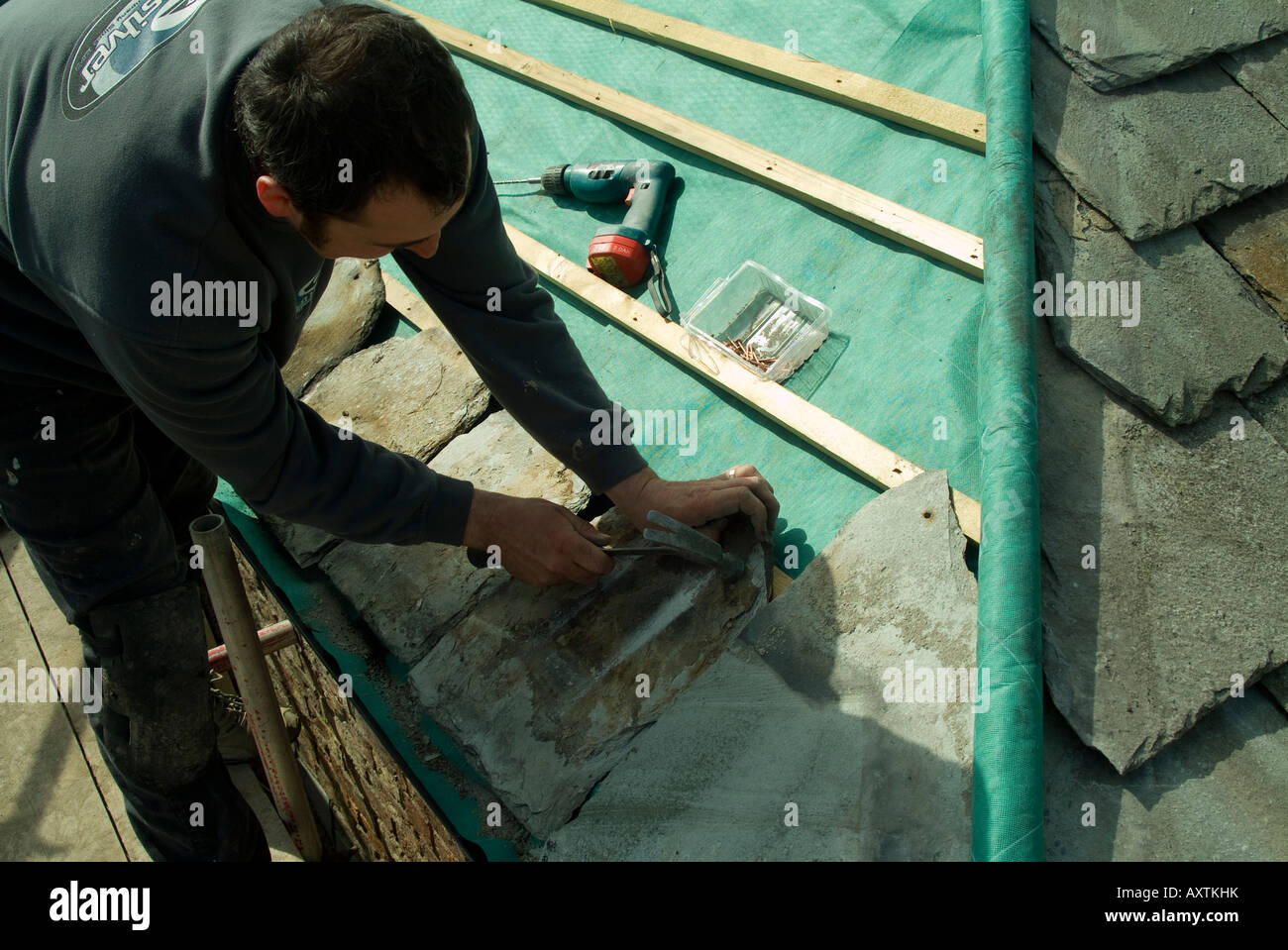 Roofing membrane hi-res stock photography and images - Alamy