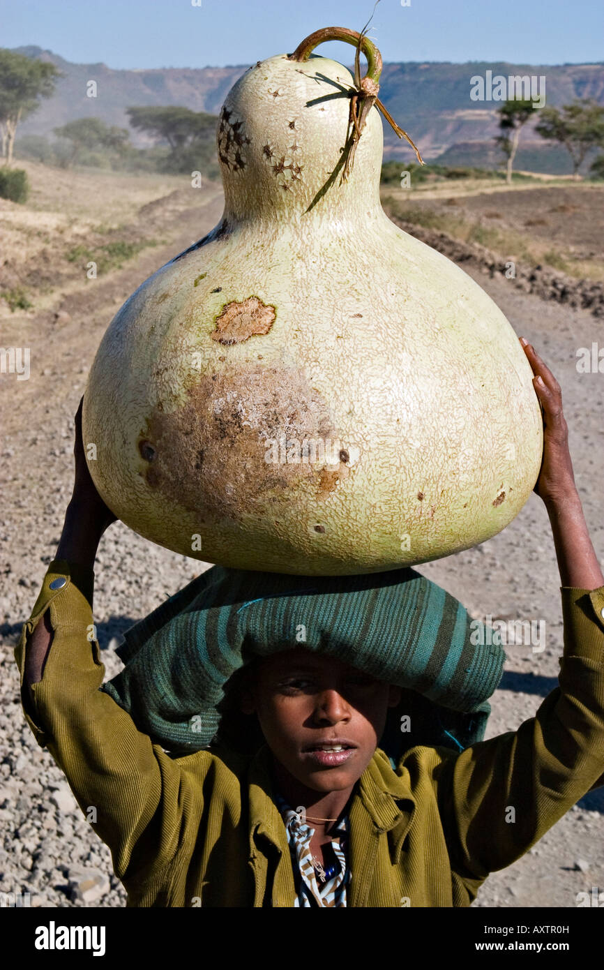 Boy with kalabash on his head near Bahir Dar, Ethiopia, Africa Stock ...