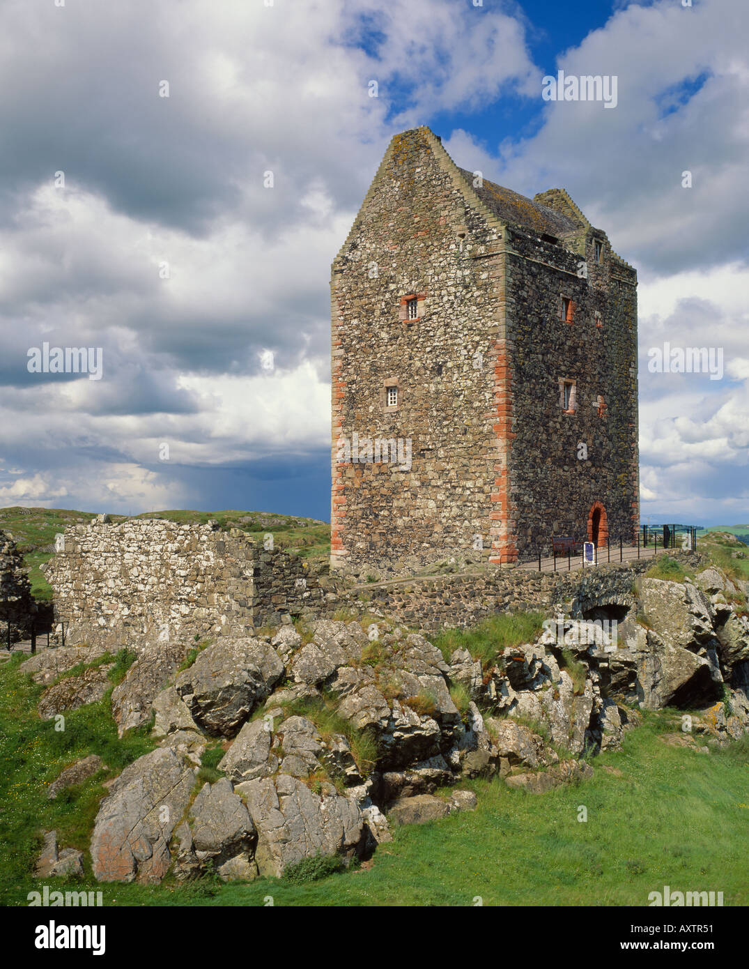 House scottish borders hi-res stock photography and images - Alamy