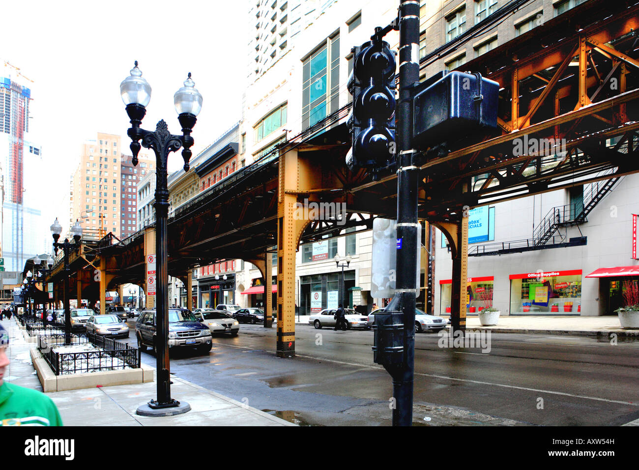 ELEVATED TRAIN CHICAGO EL PLATFORM ON WABASH STREET NEAR WASHINGTON ...