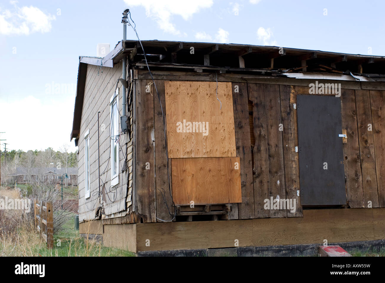 A boarded up shack in Colorado Stock Photo - Alamy