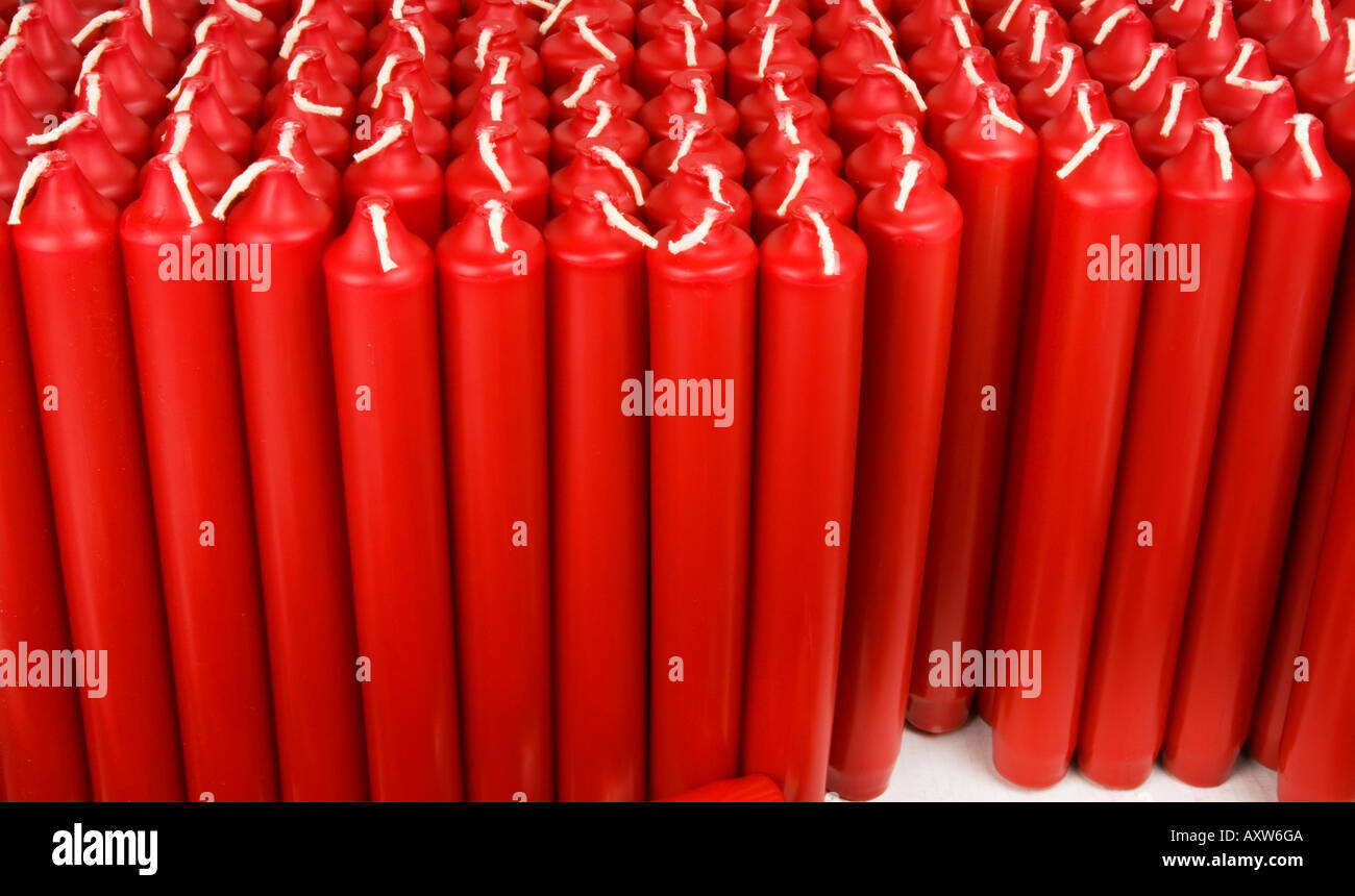 red non burning burnded candles candle light candlelight package stapel ...
