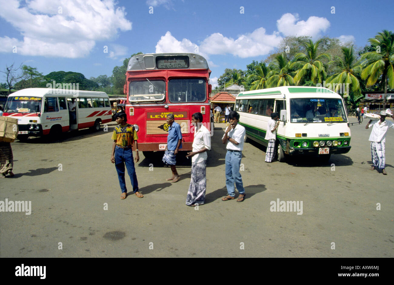 Lanka ashok leyland bus hi-res stock photography and images - Alamy