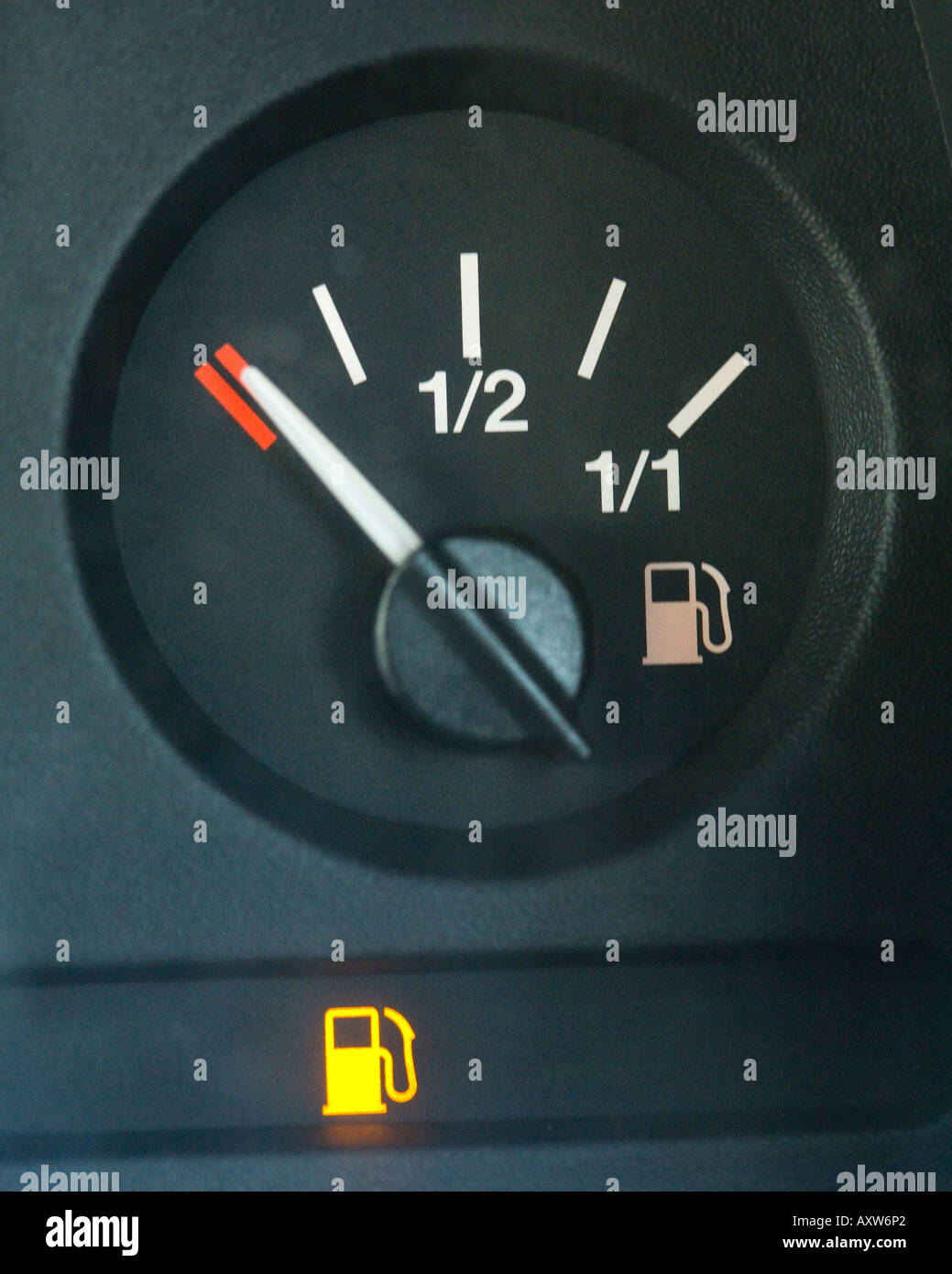 fuel gauge consept running on empty warning cation light Stock Photo ...