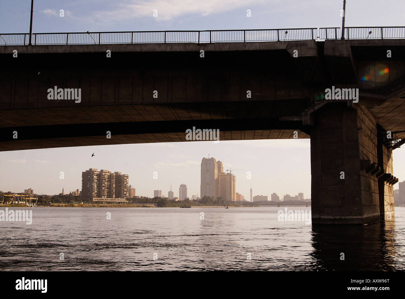 Nile bridges hi-res stock photography and images - Alamy