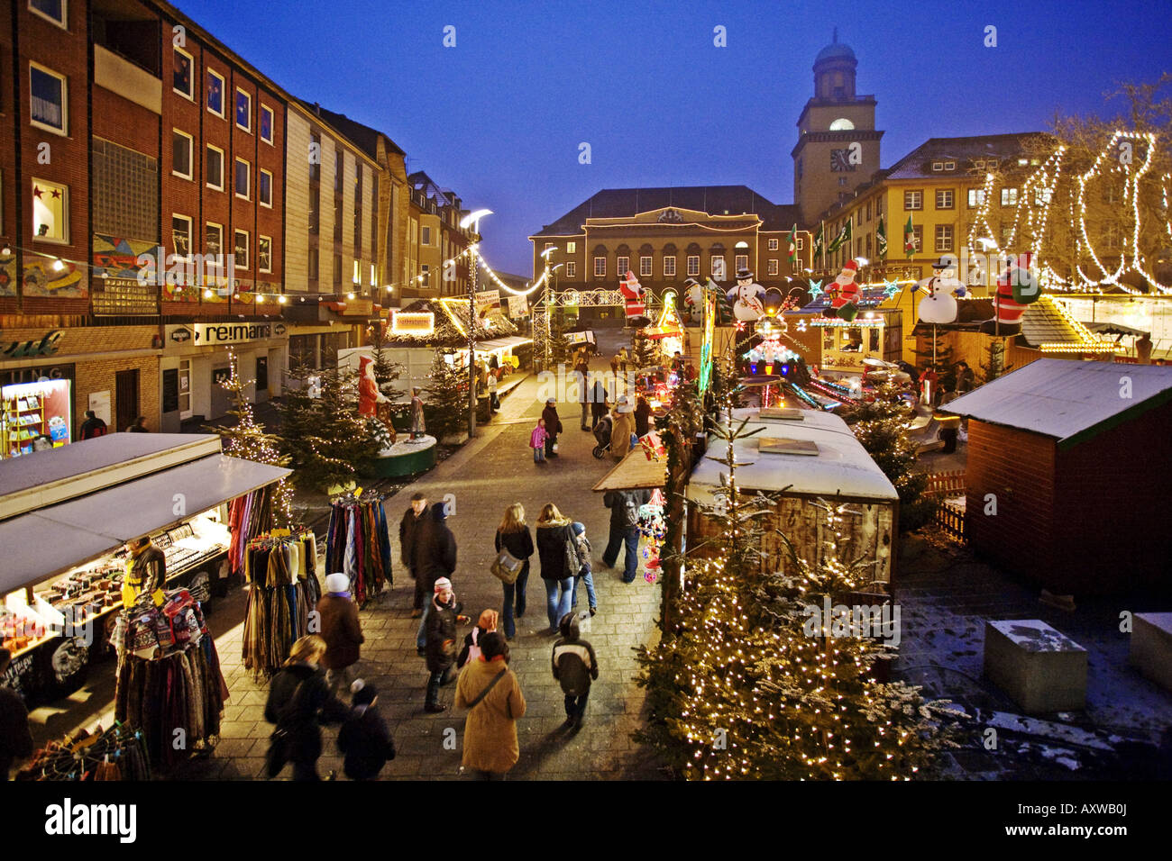 Christmas market, Germany, North Rhine-Westphalia, Ruhr Area, Witten ...