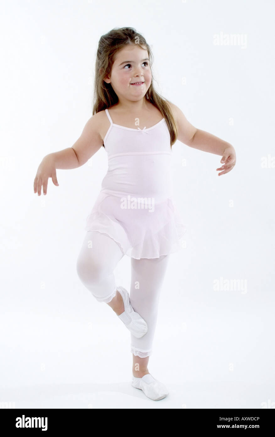 chubby girl does ballet Stock Photo: 16923237 - Alamy