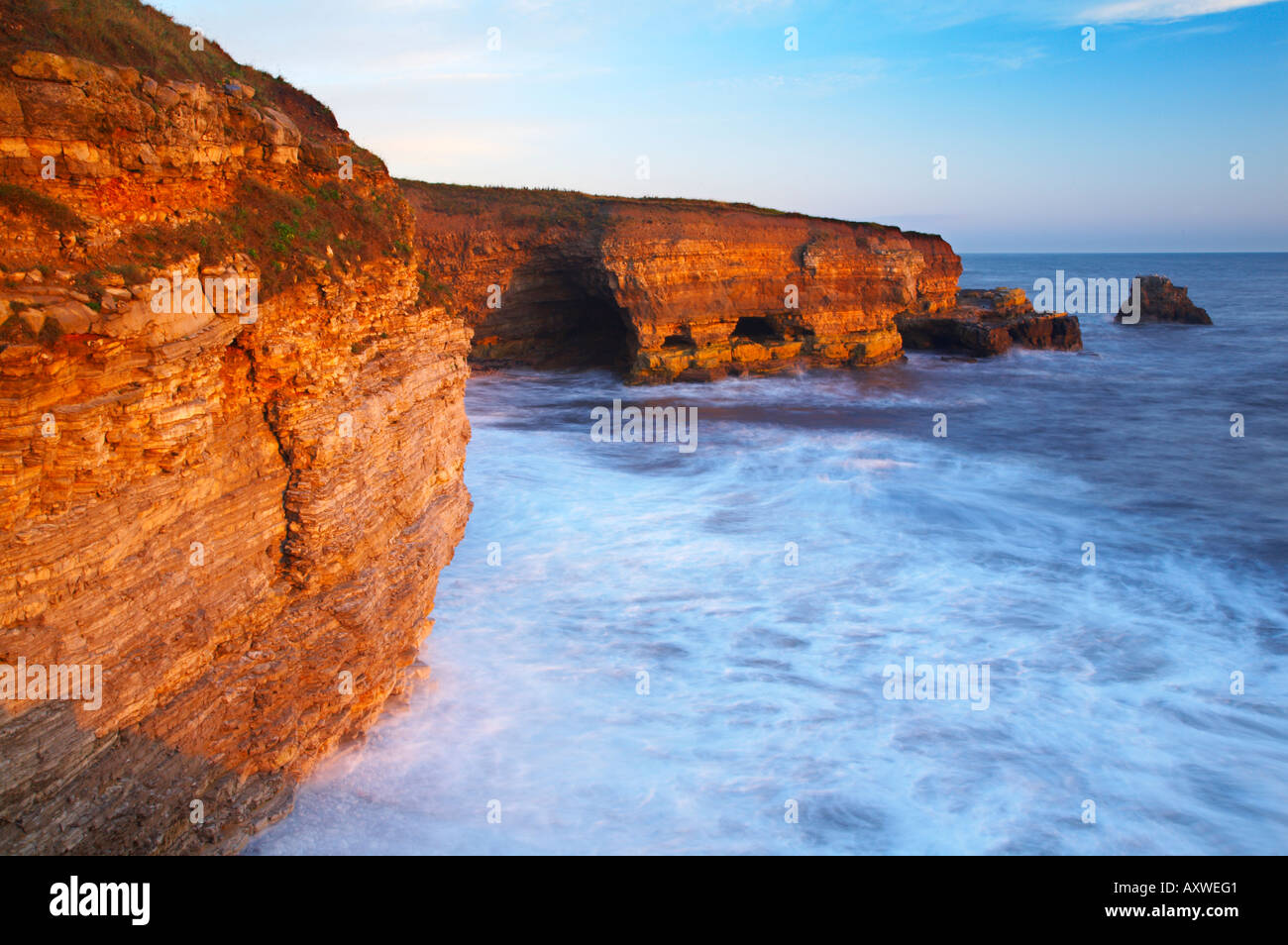 Marsden bay the leas hi-res stock photography and images - Alamy