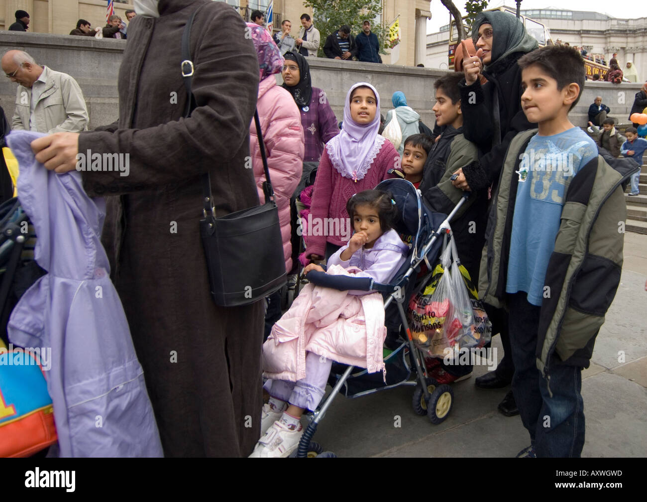 British muslims in London 2006 ©Mark Shenley Stock Photo - Alamy