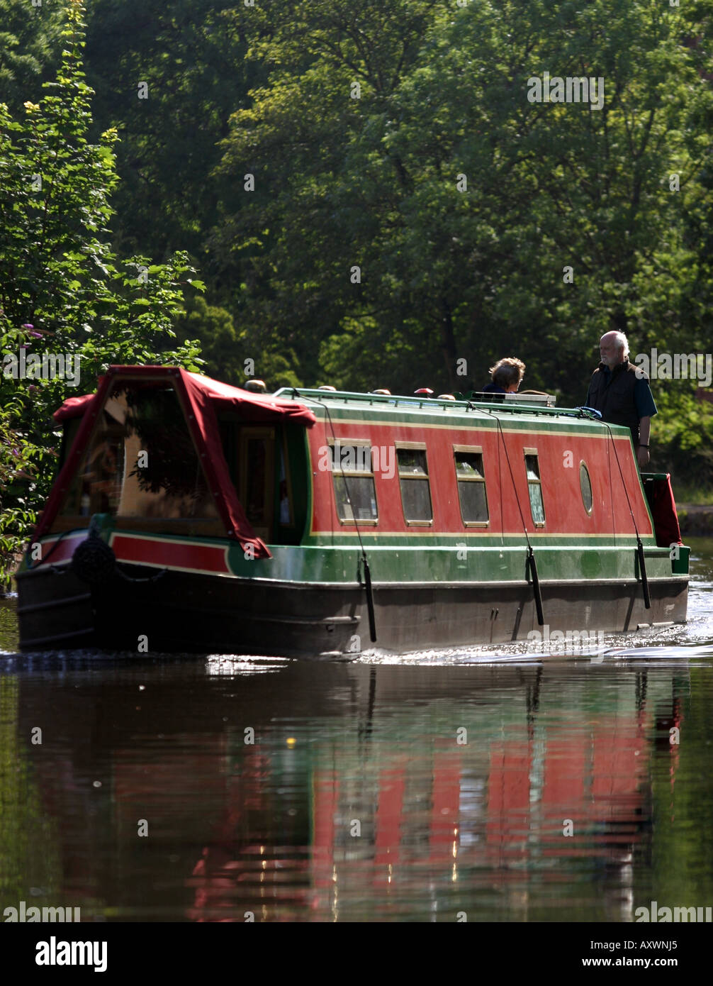 Nottingham-Beeston Canal Walk a canal boat barge Stock Photo - Alamy