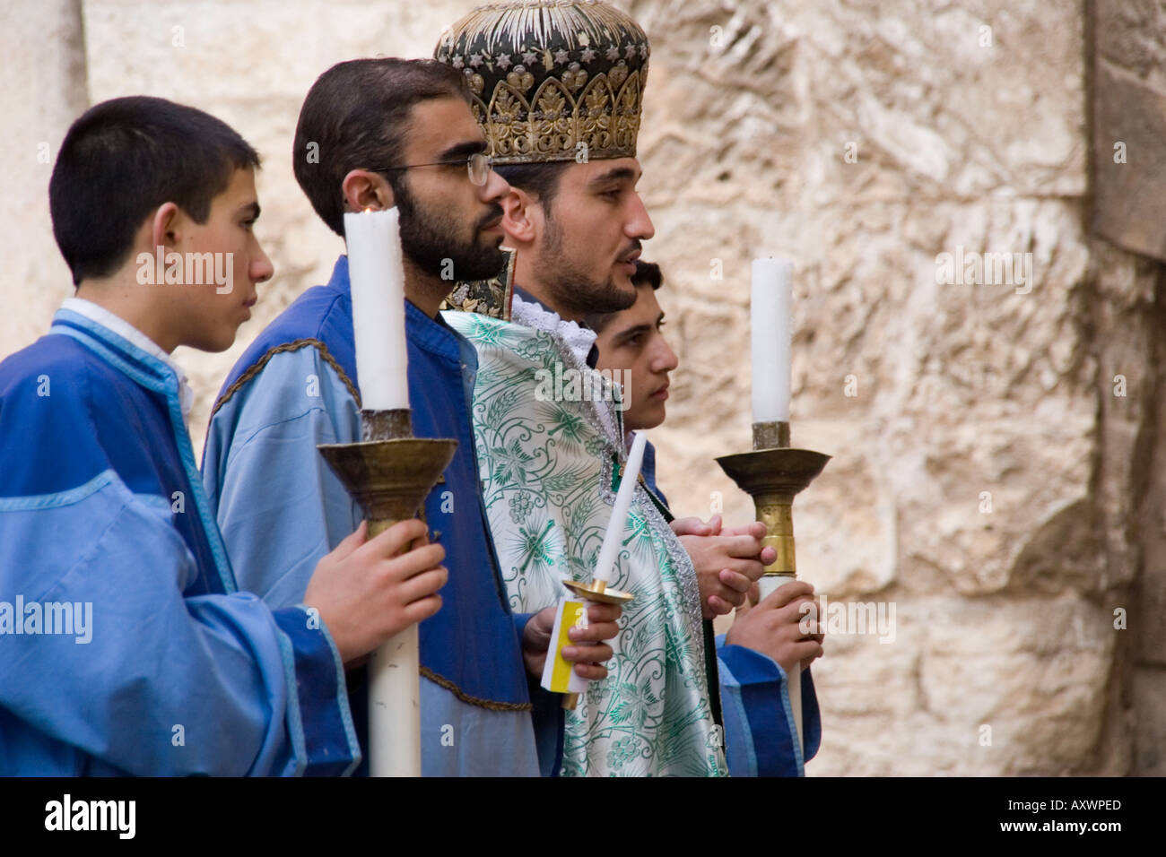 Armenian traditional costumes hi-res stock photography and images - Alamy