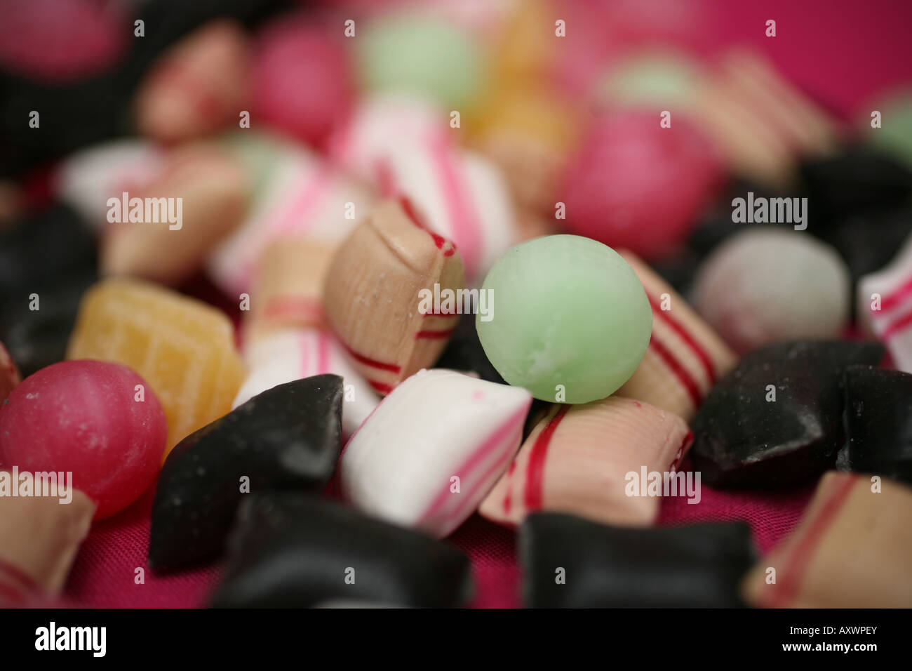 Sweets candy corner shop hi-res stock photography and images - Alamy