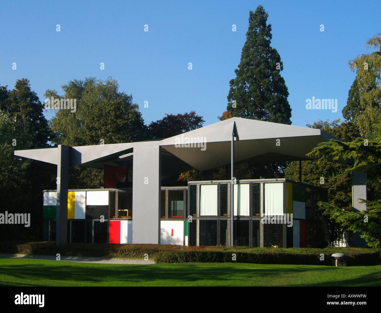 Le corbusier house zurich hi-res stock photography and images - Alamy