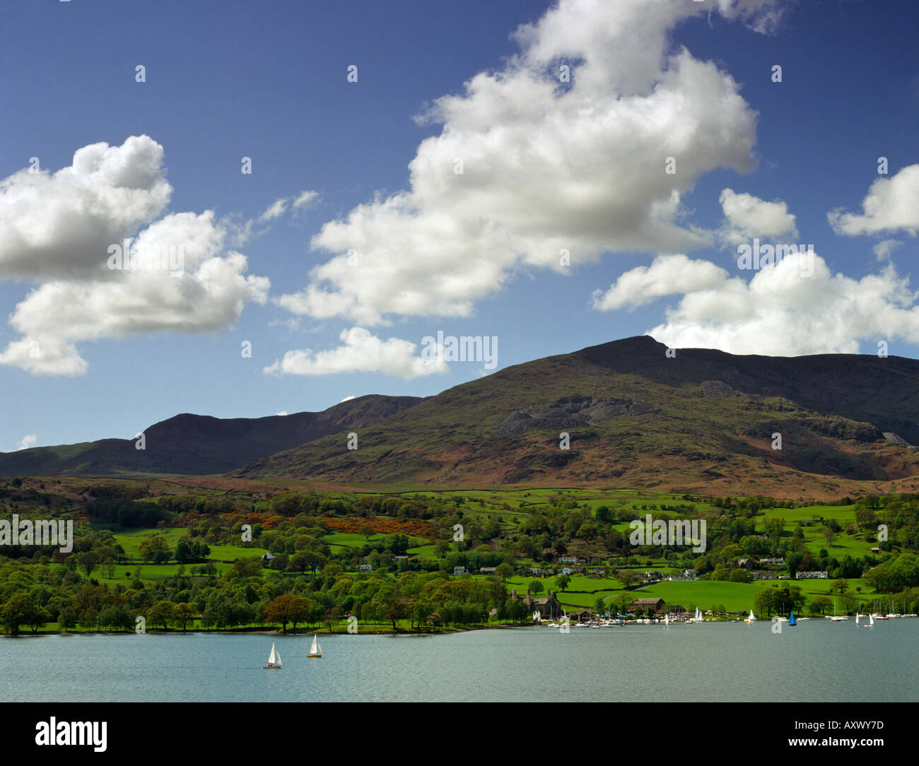 Sailing boat lake coniston hi-res stock photography and images - Alamy