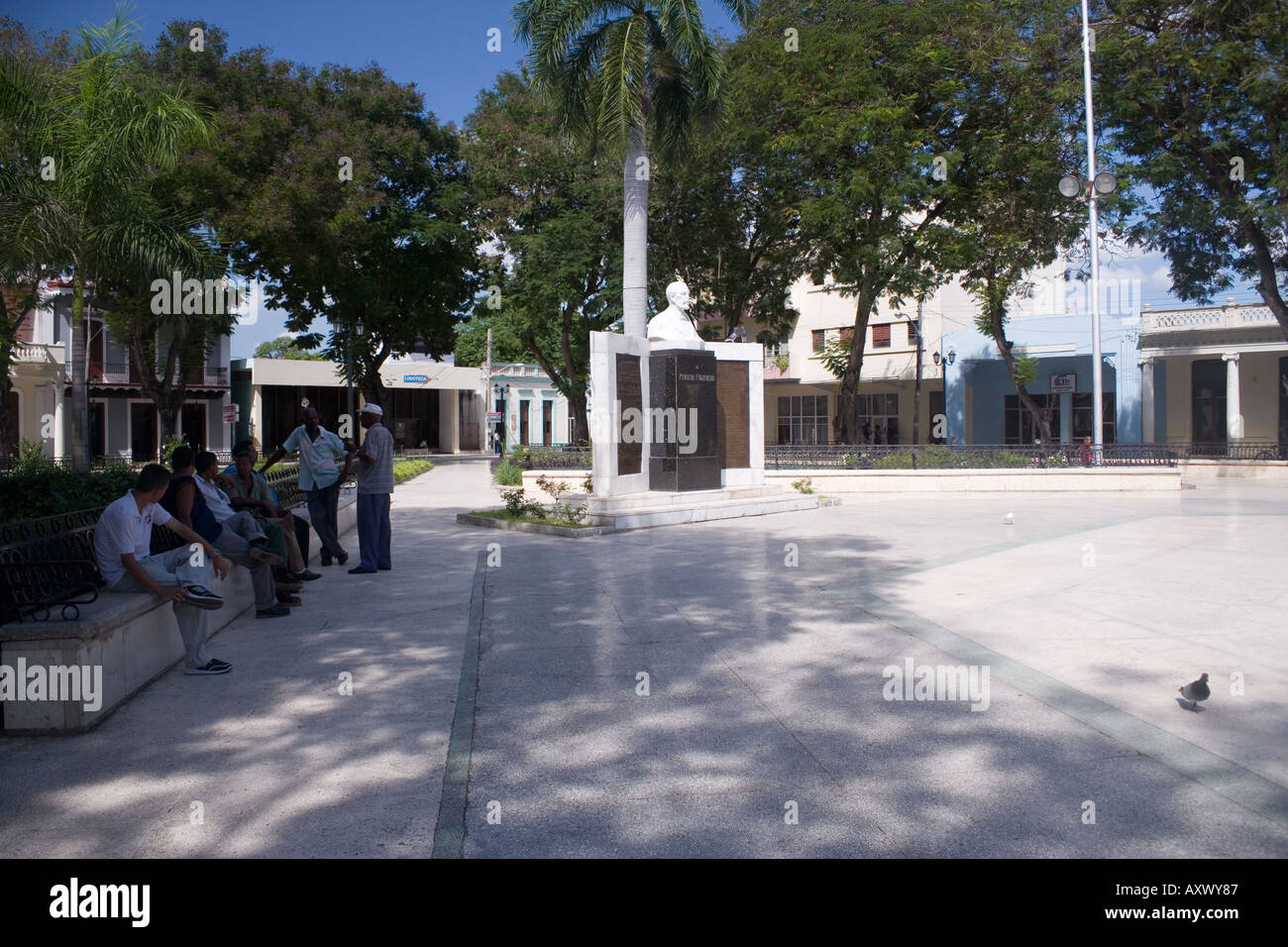 Cuba bayamo parque cespedes hi-res stock photography and images - Alamy