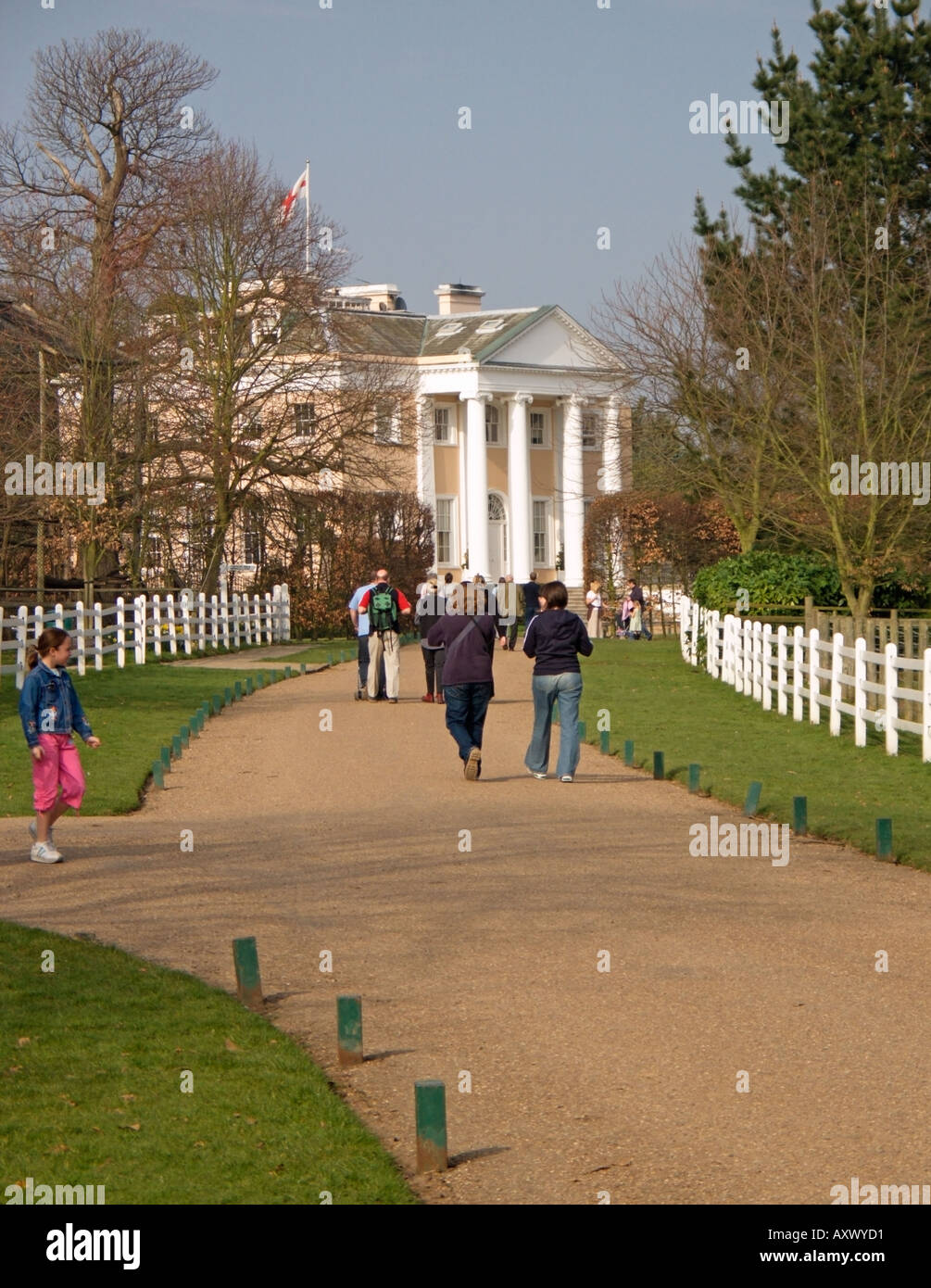 The Historic Mansion at Howletts Wild Animal Park, Bekesbourne Road ...