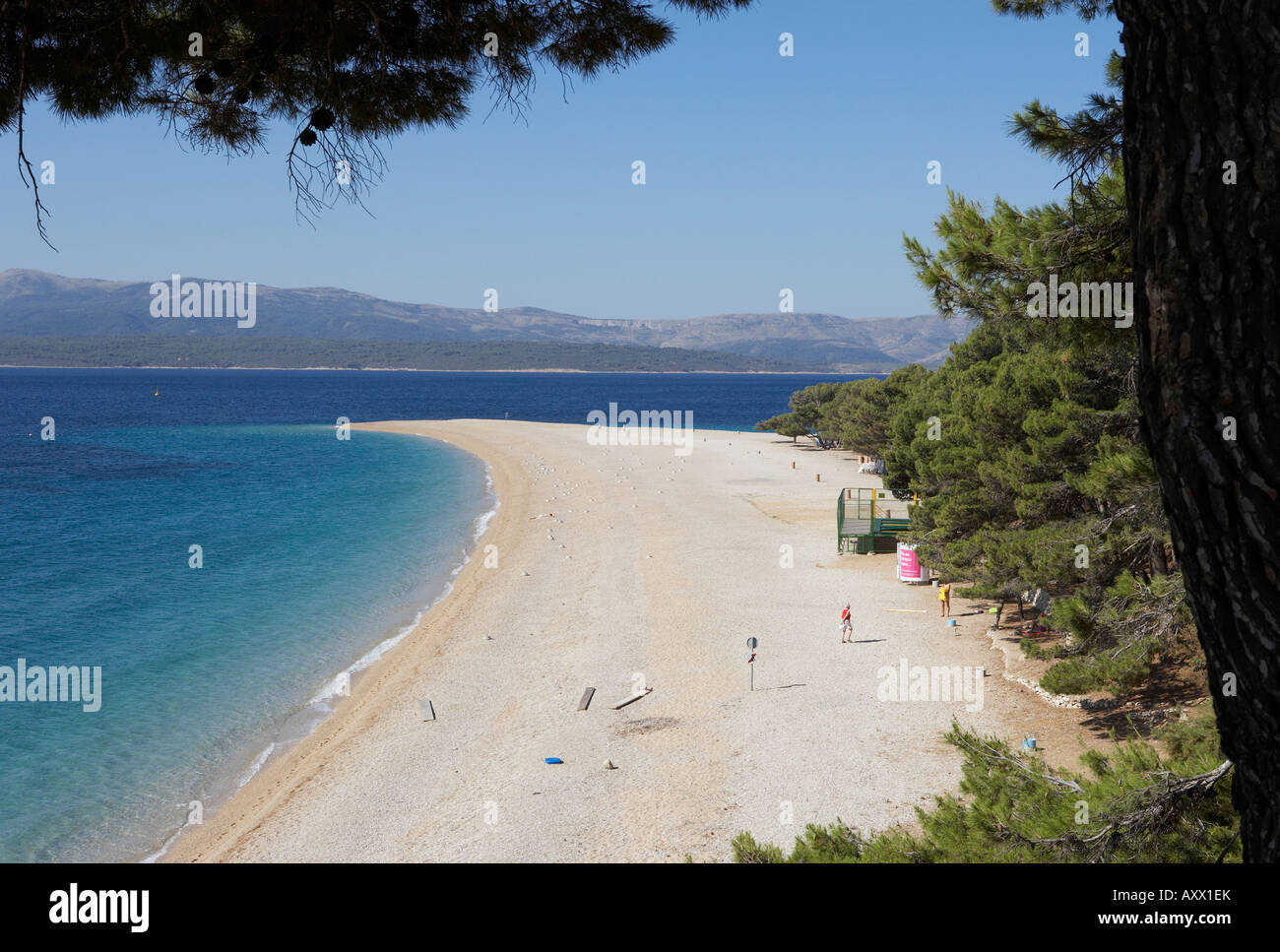 The famous beach Zlatni Rat in Bol, Brac, Croatia Stock Photo - Alamy