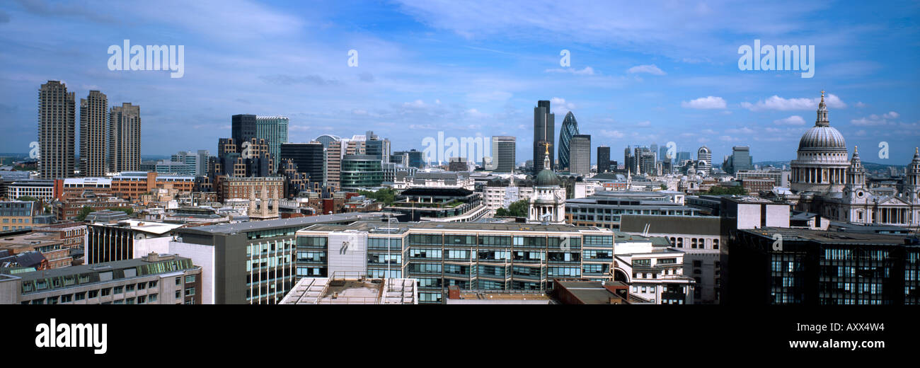 The city of london showing tower 42 hi-res stock photography and images ...