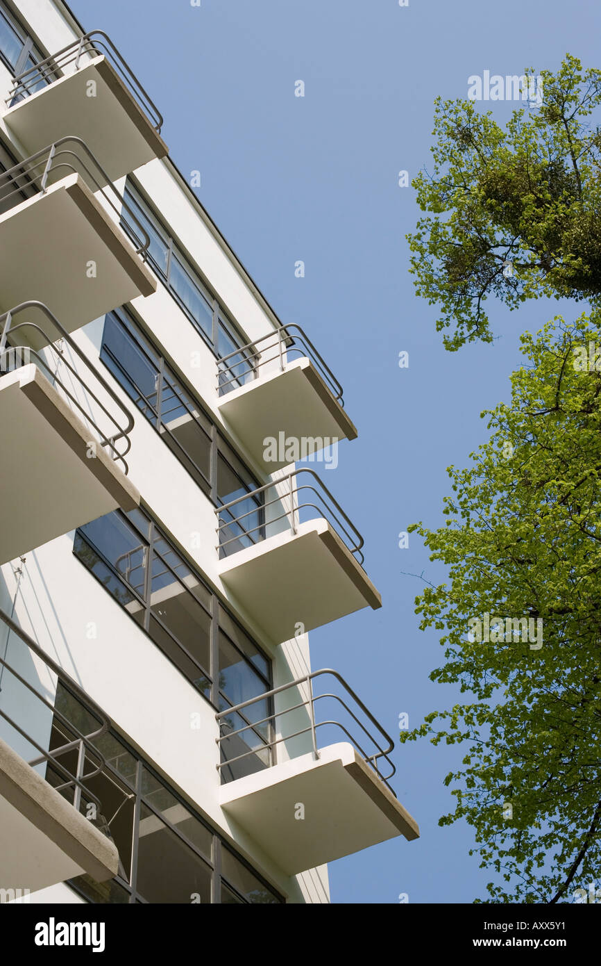 Bauhaus building by Walter Gropius, Dessau. Germany Stock Photo - Alamy