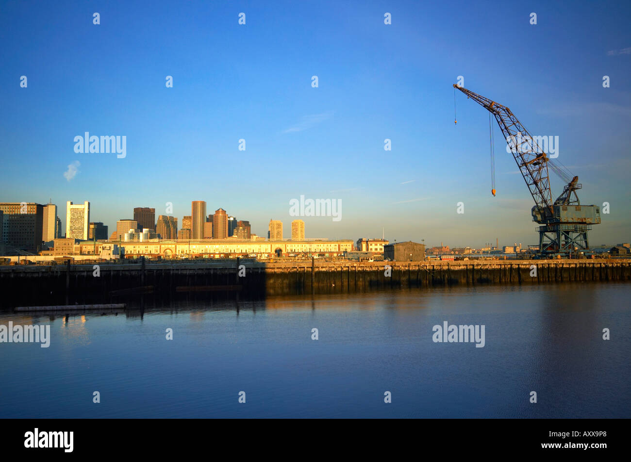 Boston docks hi-res stock photography and images - Alamy